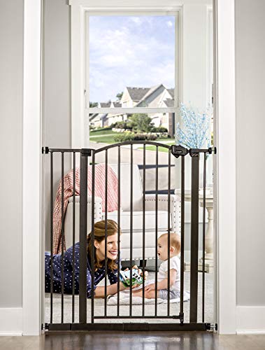 11 Best Tall Baby Gates - Our Picks, Alternatives & Reviews ...